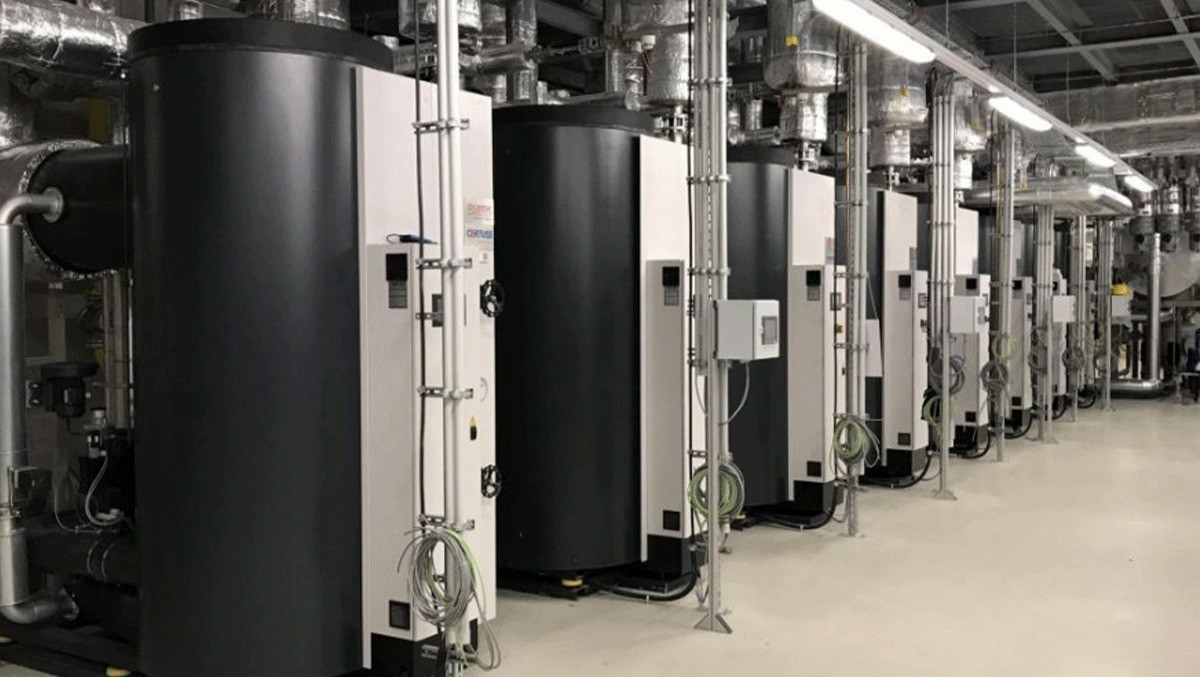 Effective energy savings in steam production