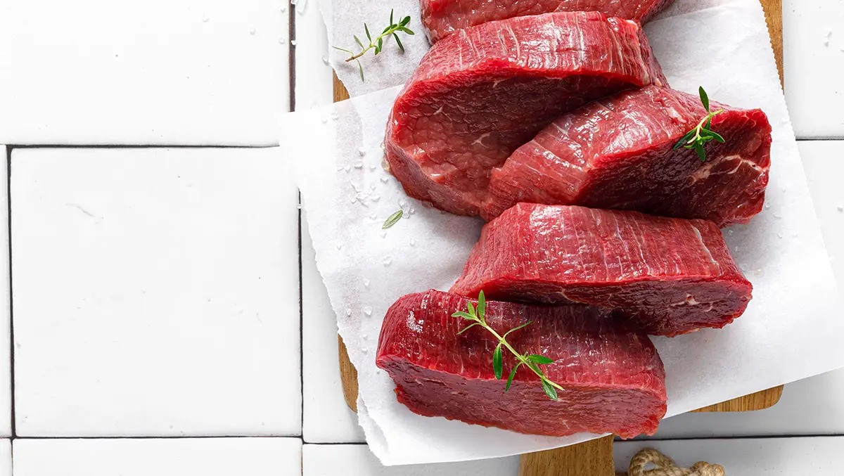 Beef prices hit record highs: steaks getting pricier